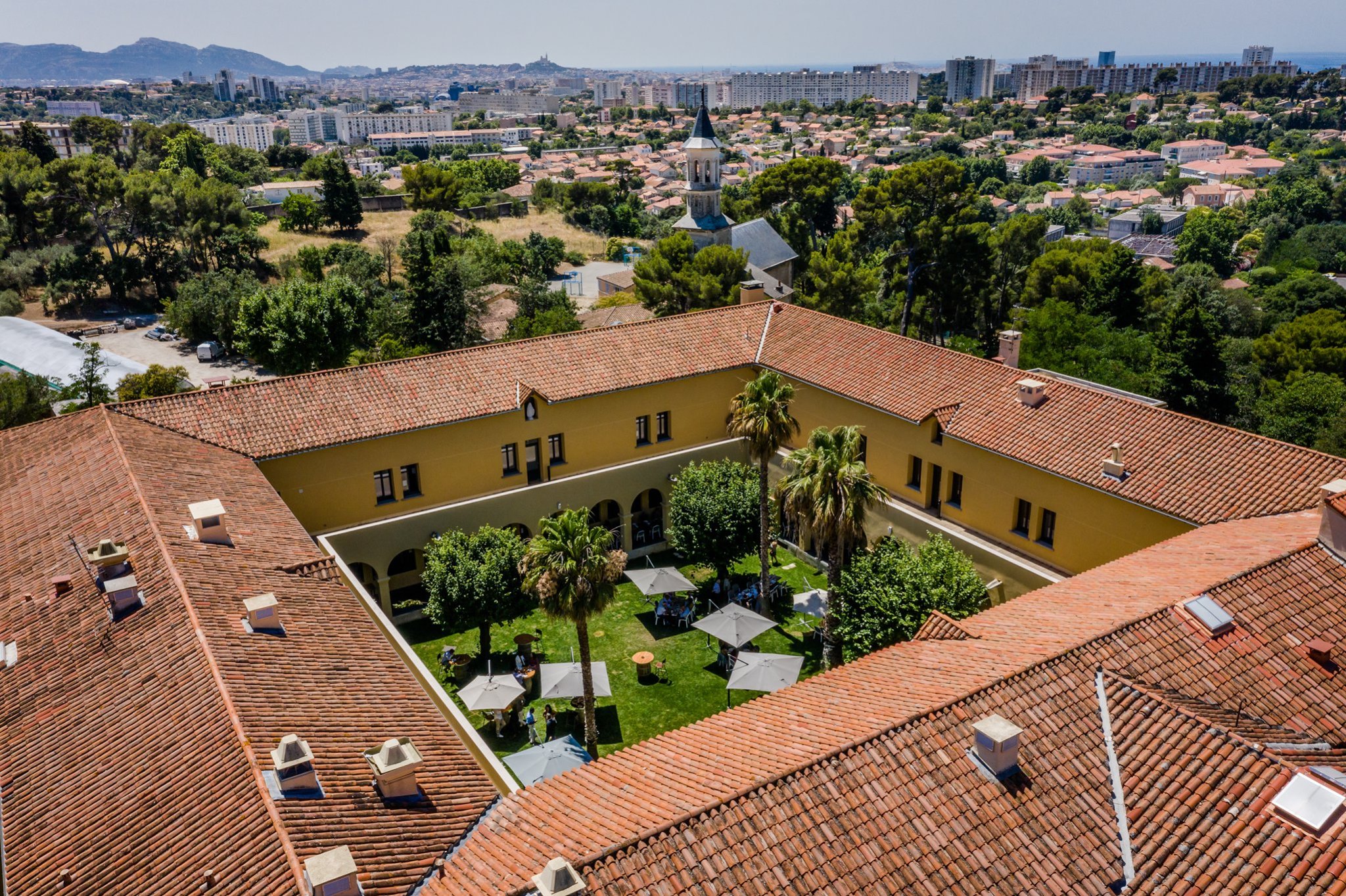 Nos espaces extérieurs - Le Cloitre